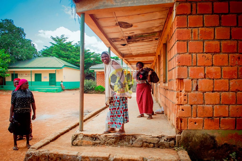 NBM OF AFRICA (ABUJA ZONE) SHARES PALLIATIVES TO WIDOWS AND LESS ...